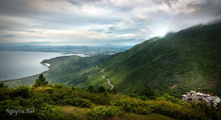 What Makes Hai Van Pass Vietnam So Impressive? - Explore Car